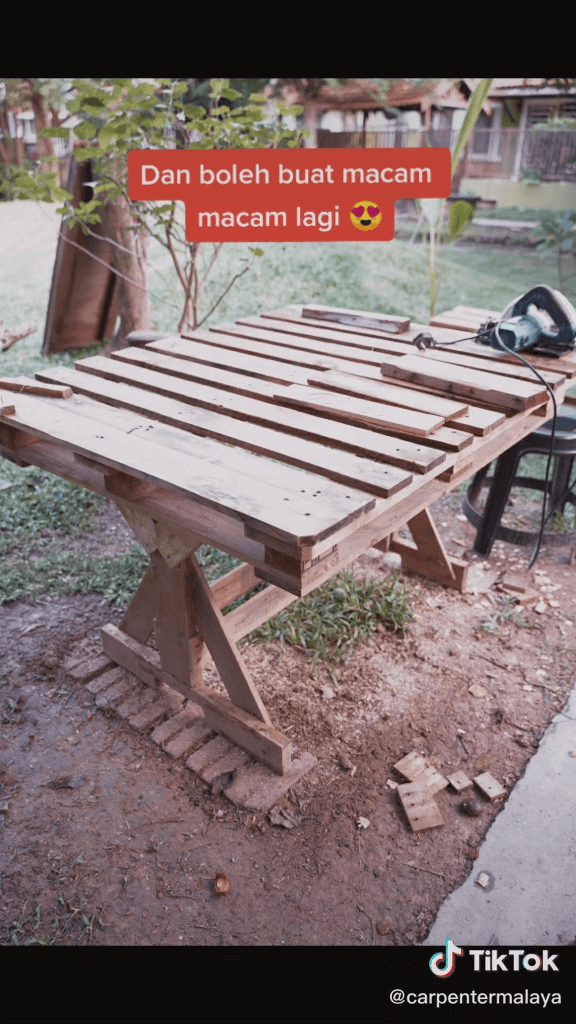DIY Projek Kayu Terbuang Hasilkan Perabot Rumah