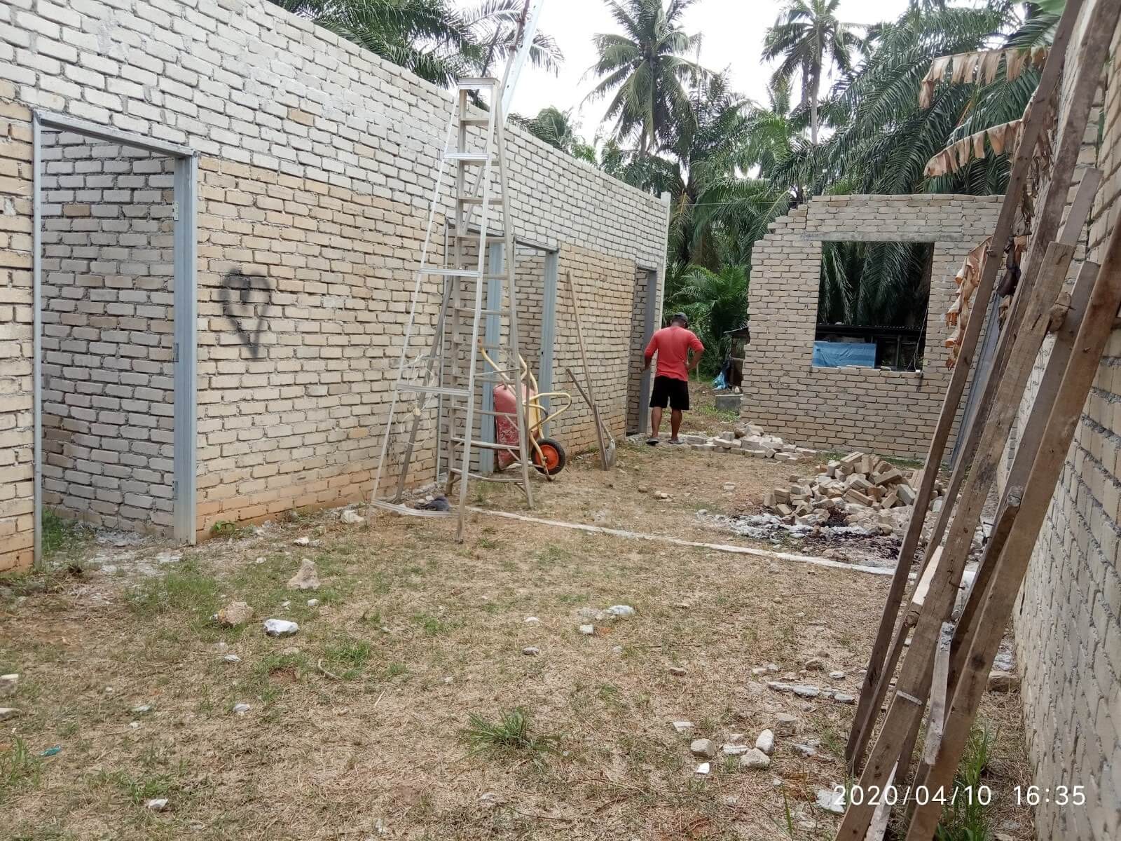 Pembinaan Rumah Di Ladang Kelapa Sawit Pembinaan Rumah Di Ladang Kelapa Sawit